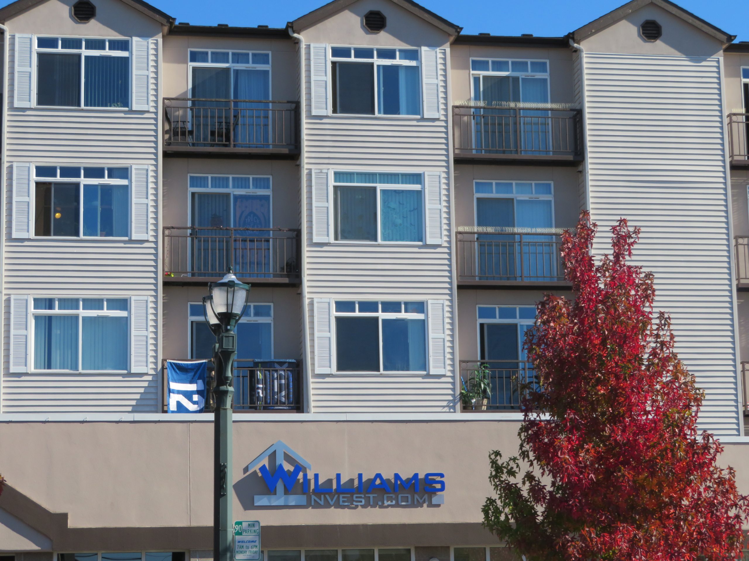 Colby Crest | Apartments For Rent in Everett, WA | Free App